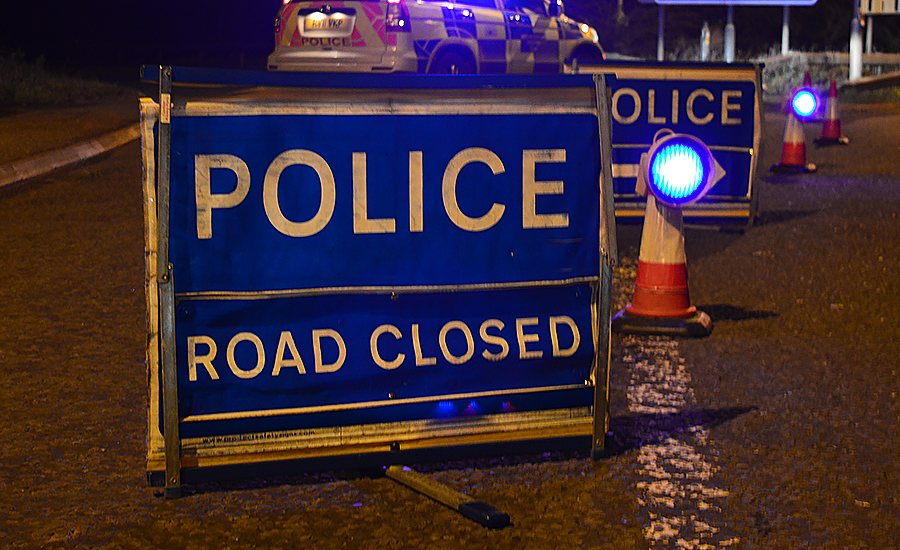 M4 closed in both directions as police respond to ongoing welfare incident
