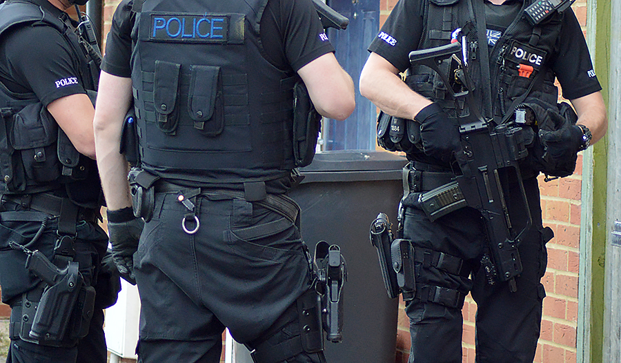 'Weapon threats' cause armed police response and road closure in Devizes