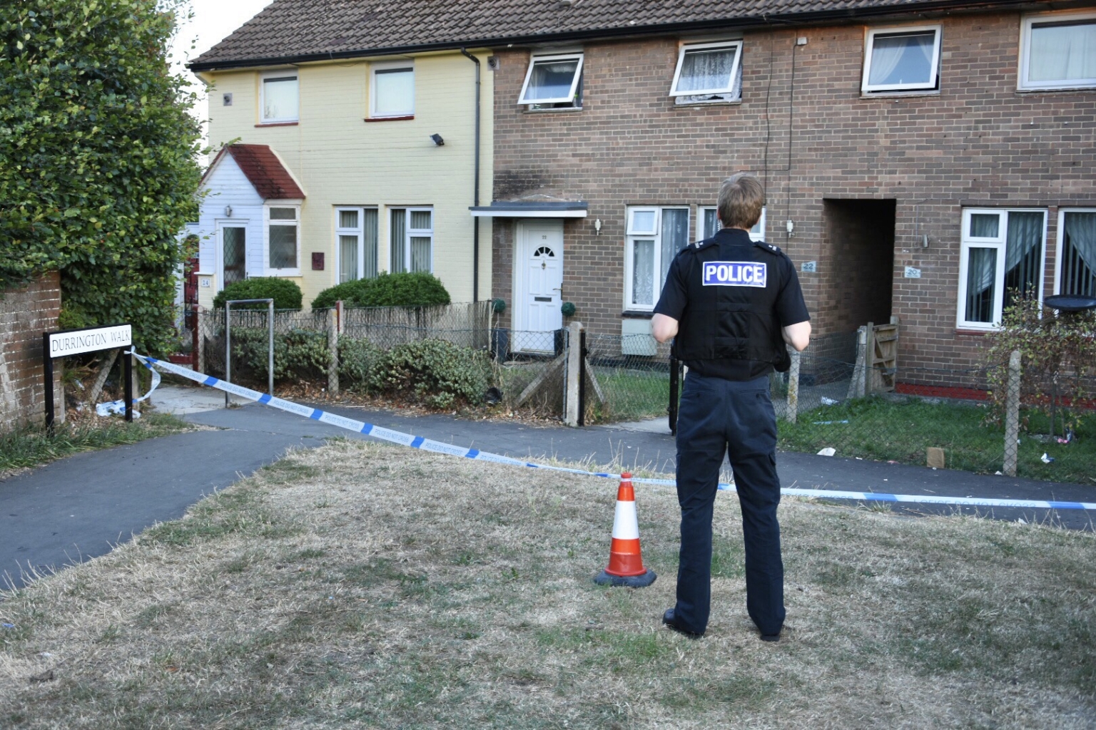 Police cordon off crime scene in Swindon following serious incident