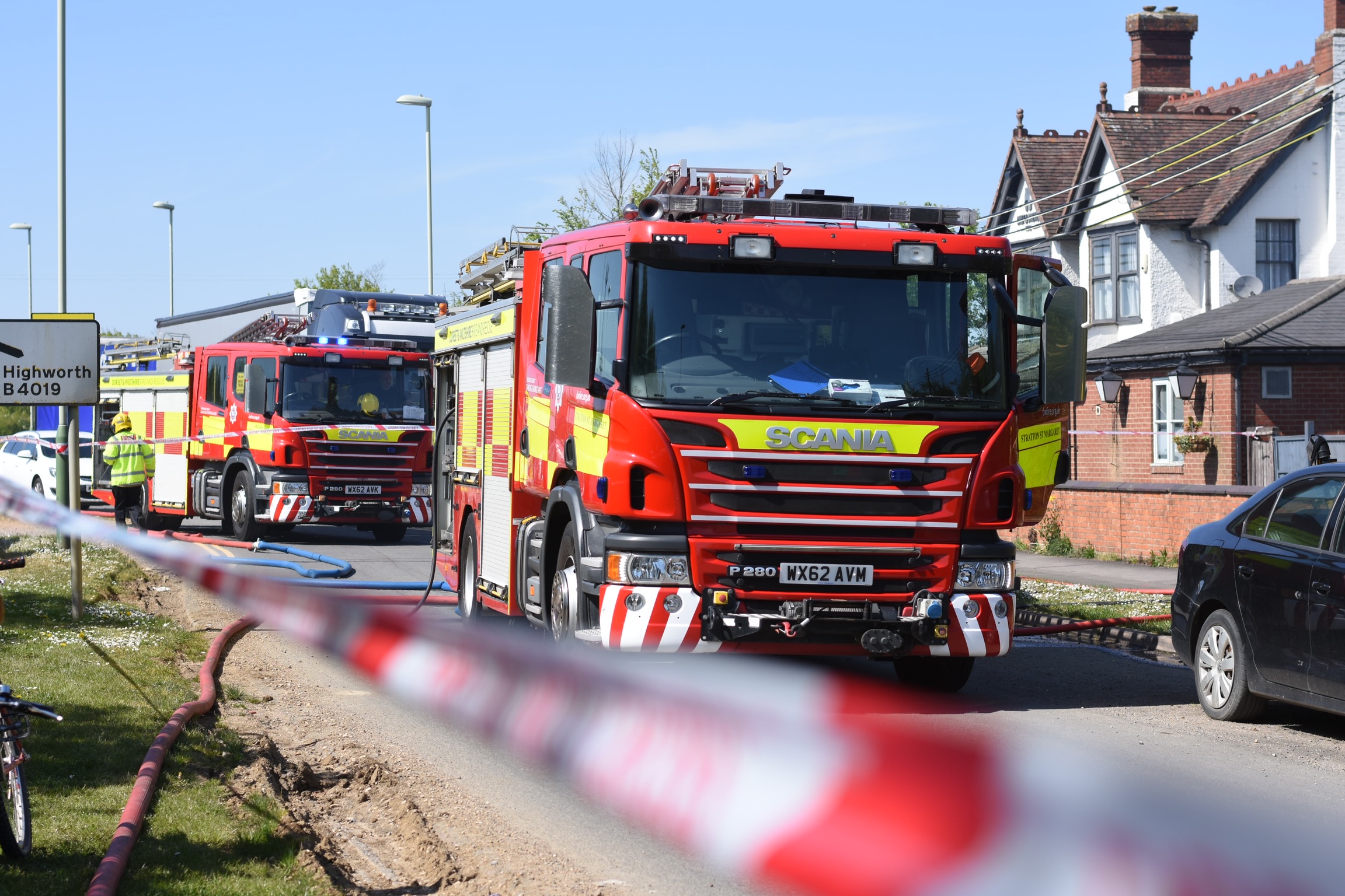 Firefighters battle blaze behind Premier Inn hotel in north Swindon