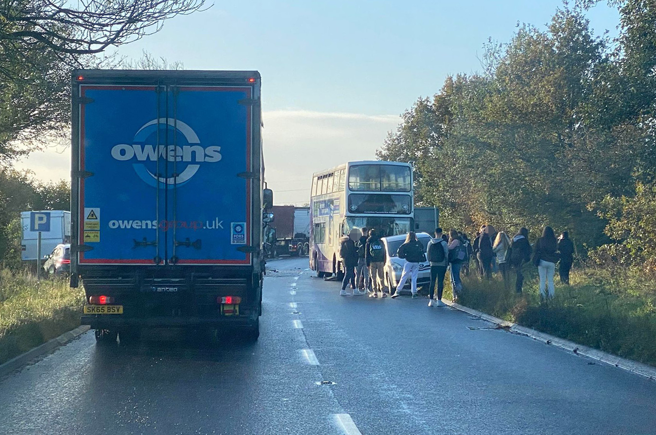 A350 blocked both directions after crash involving bus, tanker and car