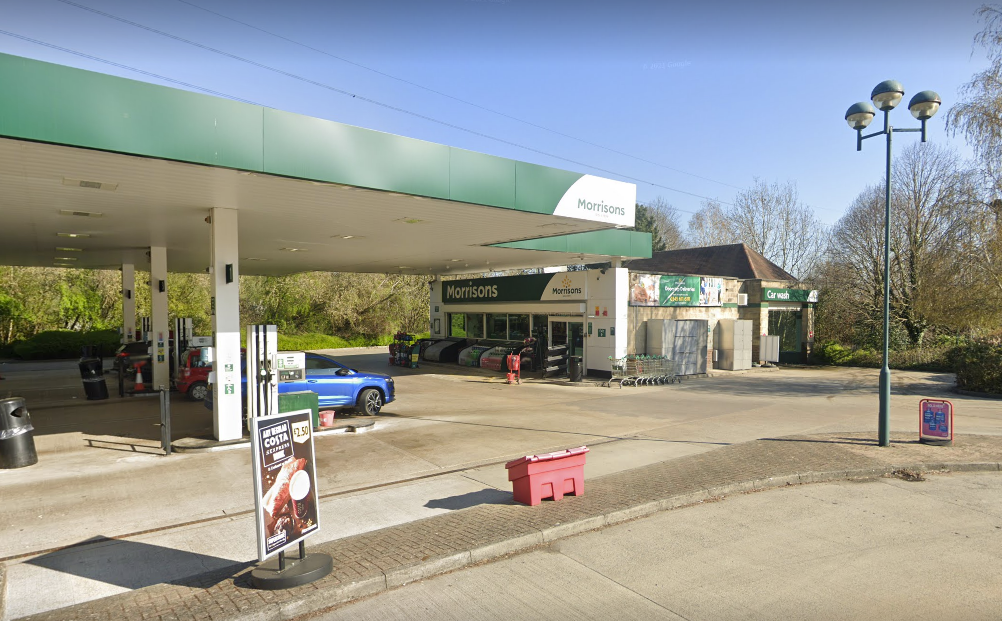 Man who brandished weapon at petrol station admits community order breaches