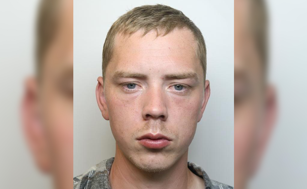 Man vomits in Swindon Magistrates' Court dock moments before he's ...