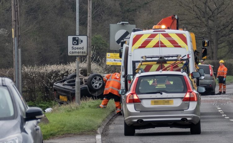 Man killed in two-car crash on A350 as police launch collision ...