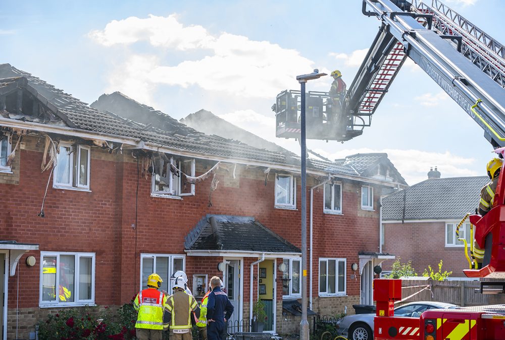 More than 50 firefighters tackle ferocious blaze involving four houses ...