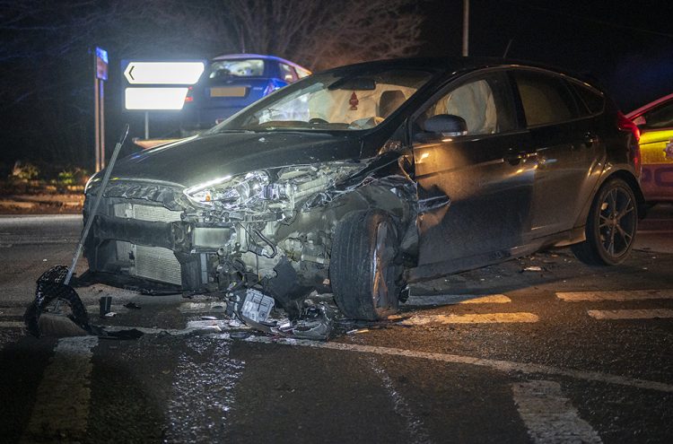 A3102 closed in both directions near Lyneham following crash on crossroads