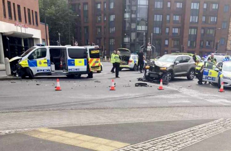 Police Officers Rushed To Hospital After Swindon Town Centre Crash