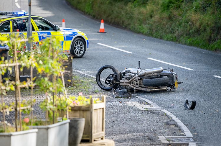 Motorcyclist airlifted to hospital as road closed for crash investigation