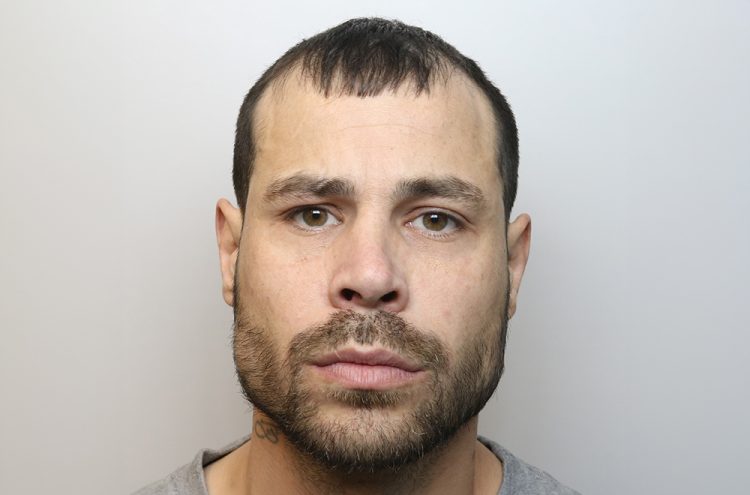 Swindon man charged with making knife threat and arson attack