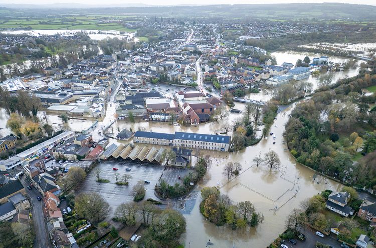 Chippenham underwater: 999 crews respond to Storm Bert flood
