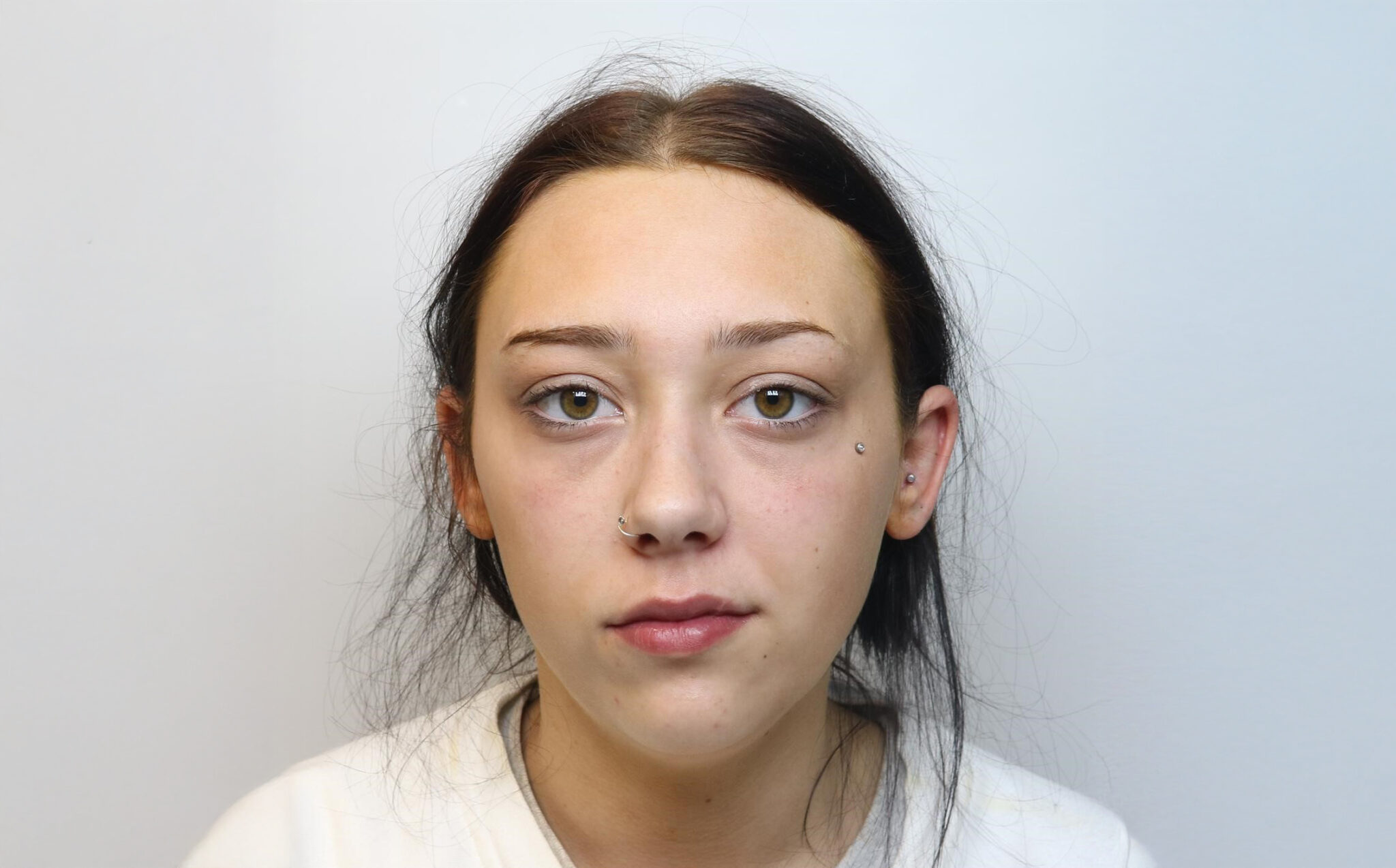 Swindon woman jailed for stabbing teenage boy in neck at party
