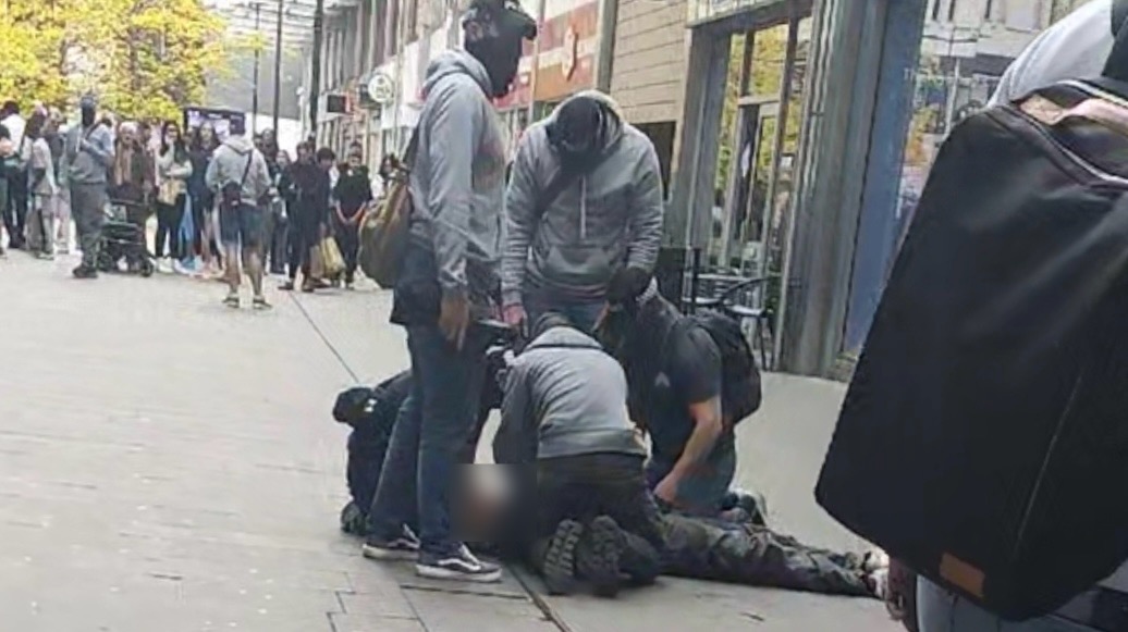 Iranian ‘terrorist’ arrested by Met Police in Swindon town centre