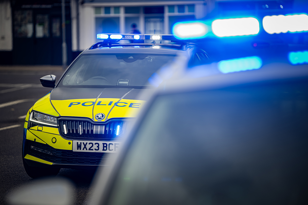 Traffic delays in Devizes after crash involving minibus and car
